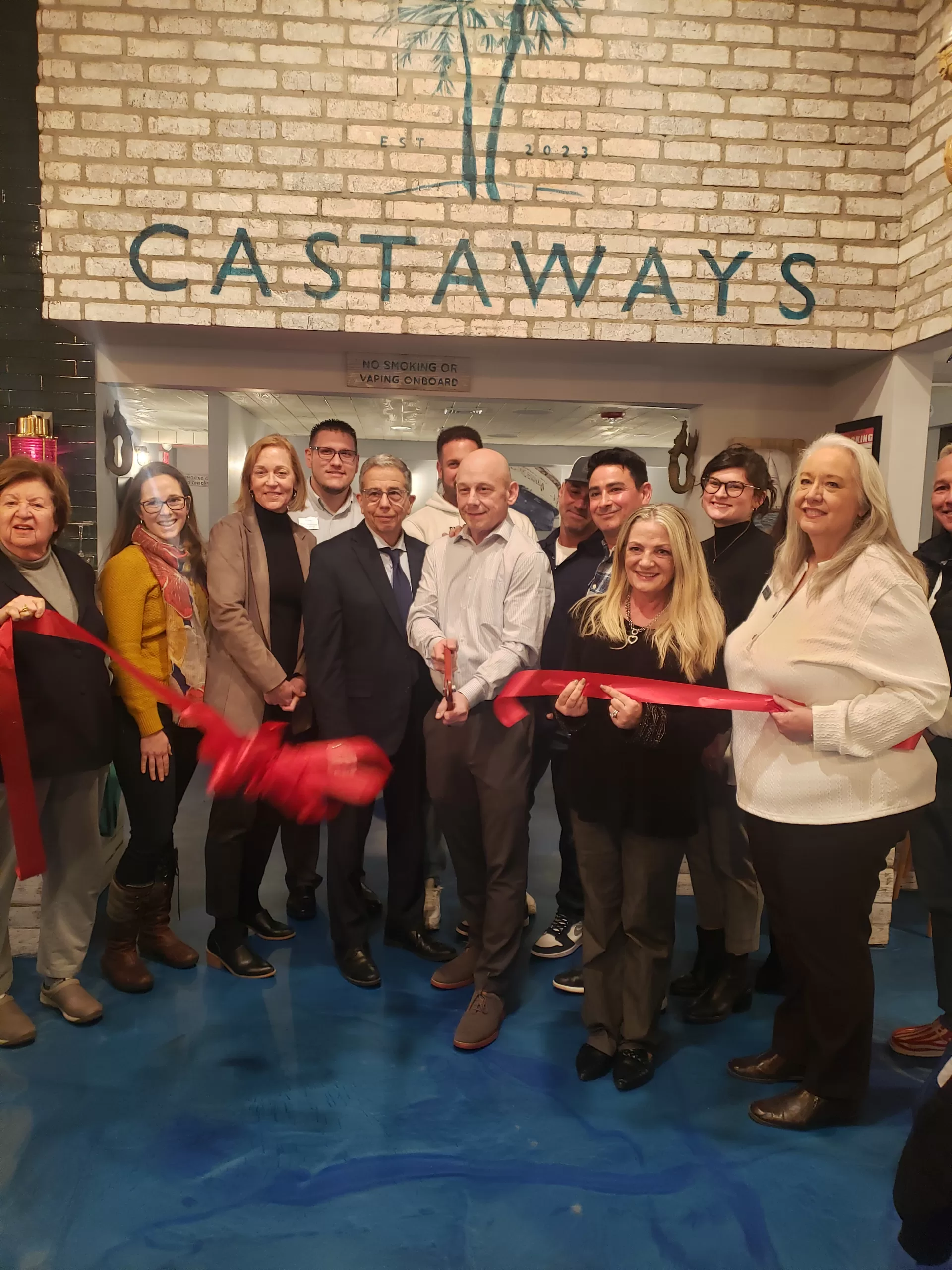 Castaways Celebrates Grand Opening of Its Pt. Jeff. Location - Long ...