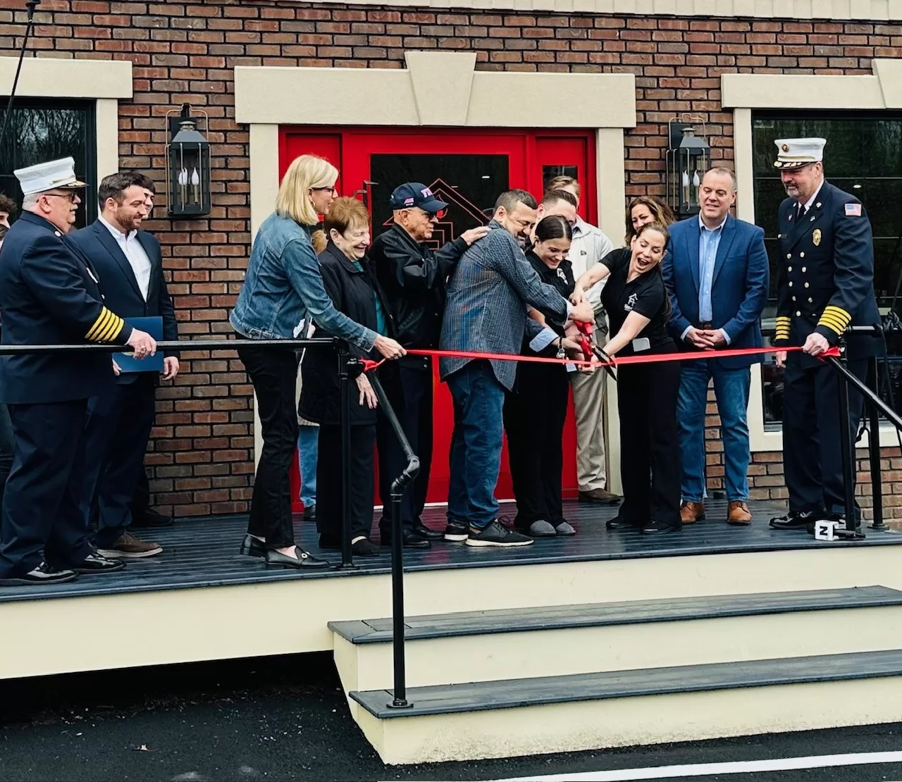 Bonner, Panico Celebrate Grand Opening of Firehouse Restaurant - Long ...