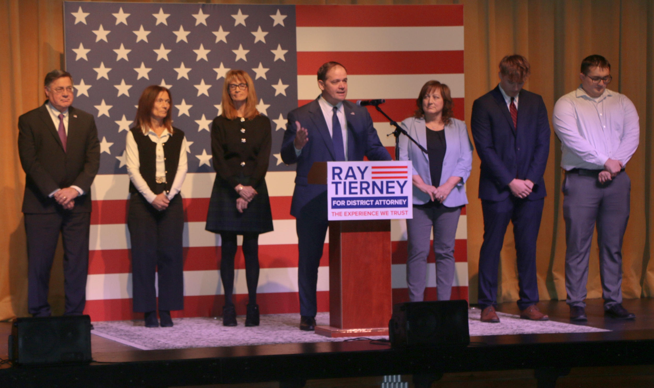 Suffolk DA Announces Re-Election Bid - Long Island Life & Politics